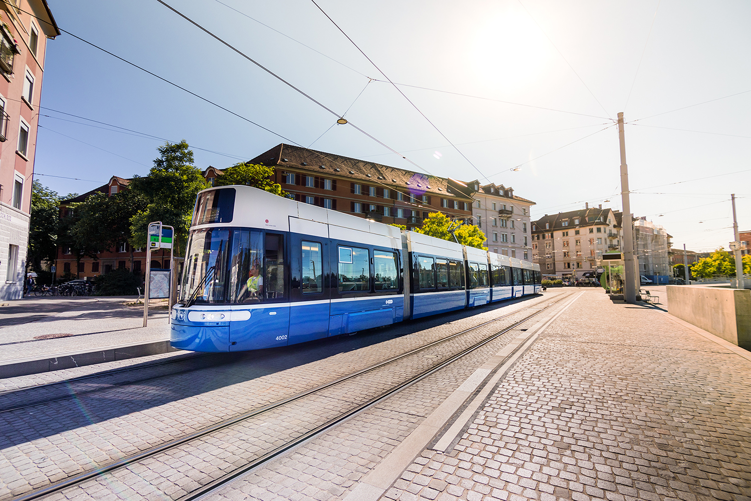 Flexity - Ihre Werbung auf dem neuen Tram der VBZ - VBZ TrafficMedia
